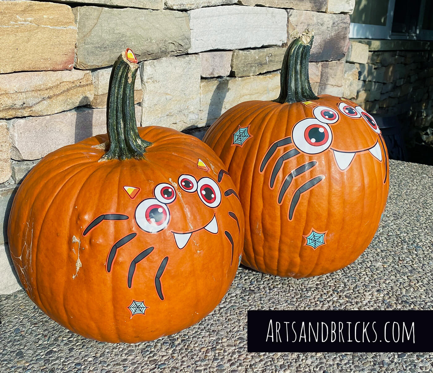 Decorating Pumpkin Ideas with Kids - Arts and Bricks